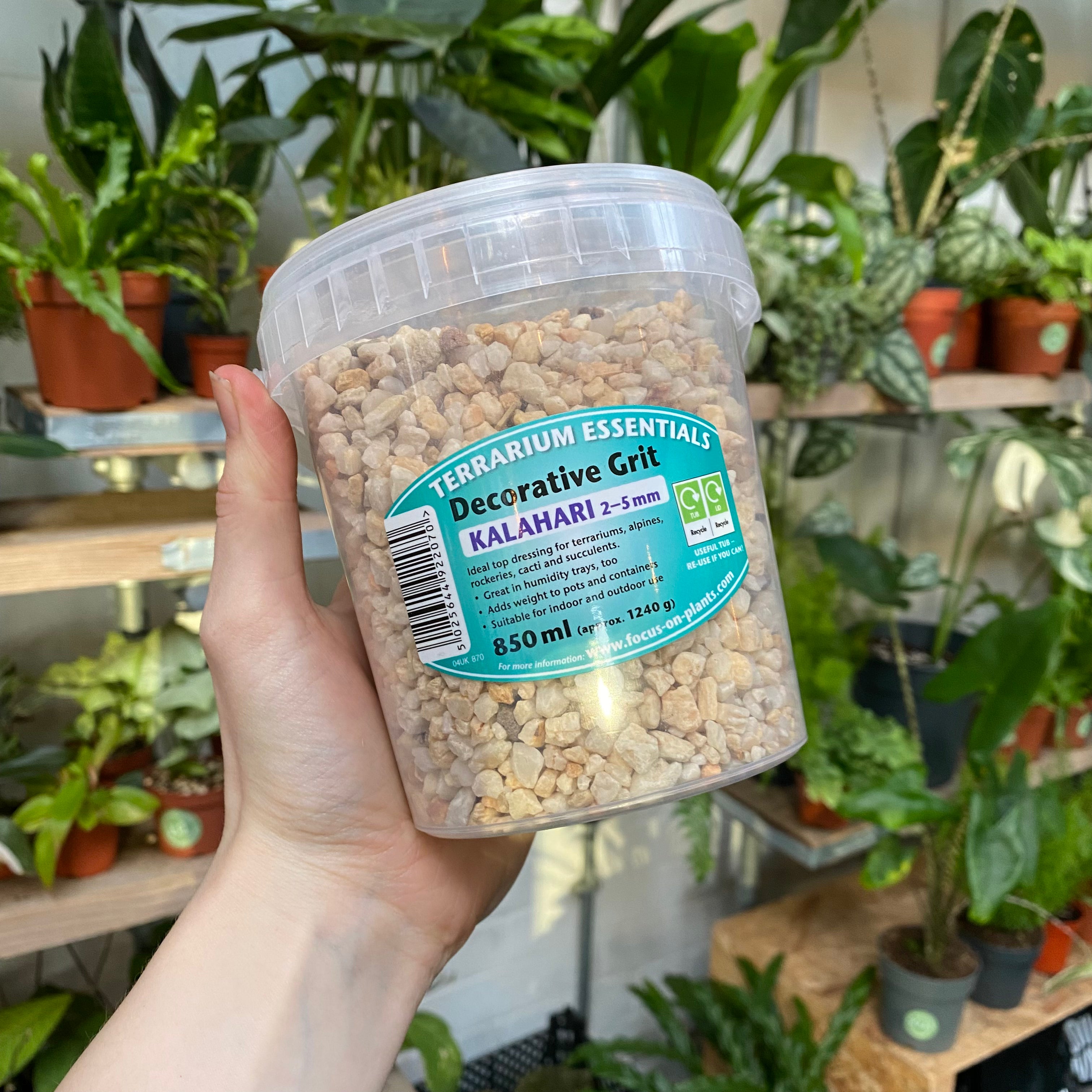 Decorative Grit – The Watered Garden